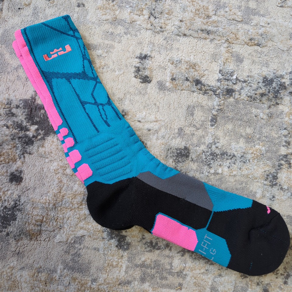New Nike Hyper Elite Socks Dri-Fit Basketball Crew Size Large *15 ...