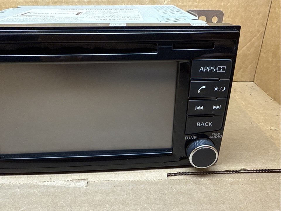2015 Nissan Versa CD Player Radio Display Screen Receiver 259159MB0A | eBay
