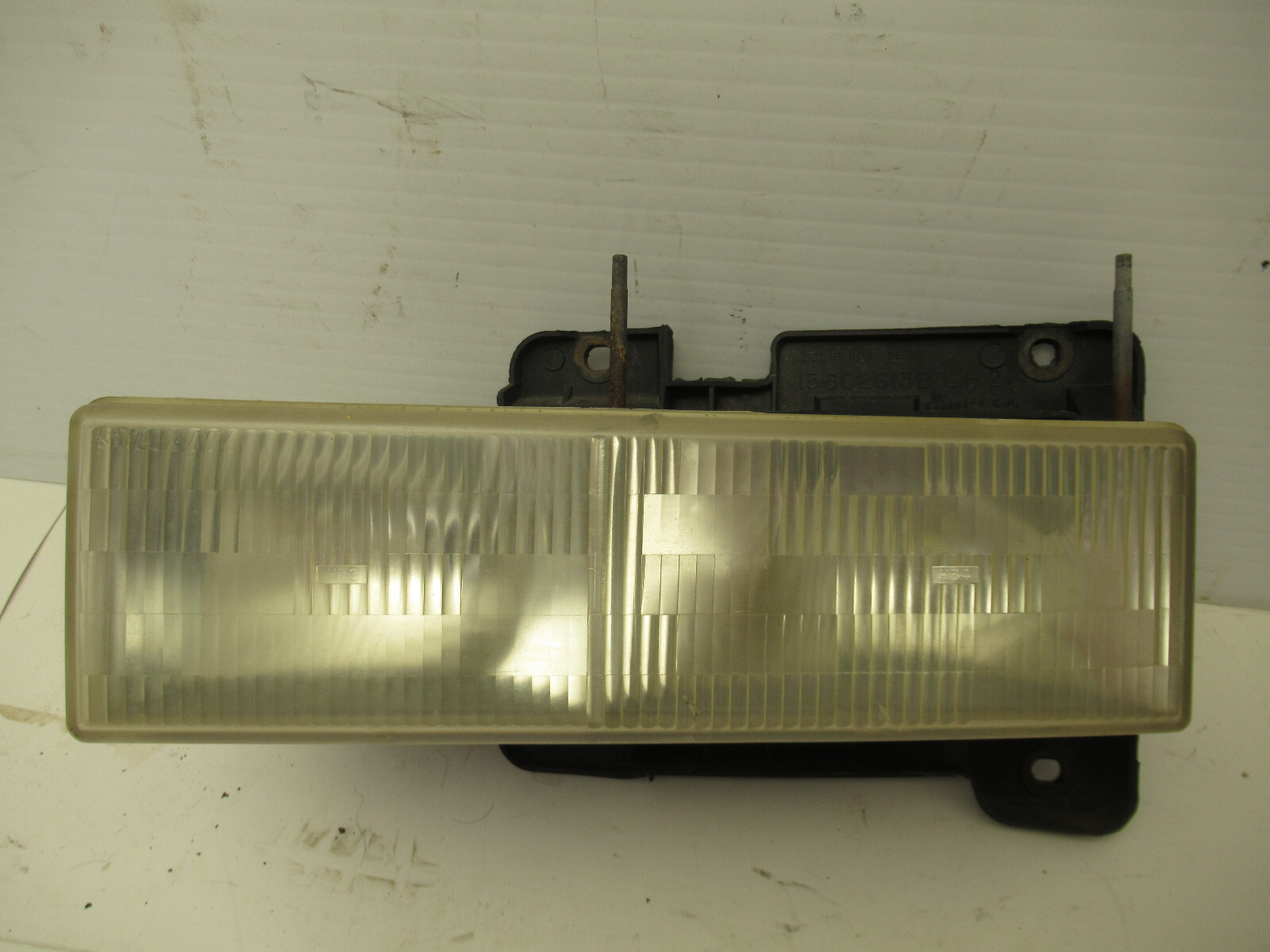 1990 2002 CHEVROLET GMC PICKUP TRUCK HEADLIGHT 15602613 GM | eBay