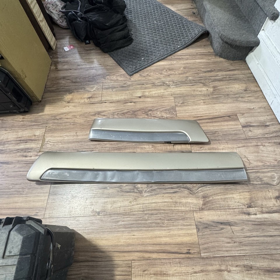 00-06 GMC Yukon XL Front Rear Passenger Right Side Door Molding SET ...
