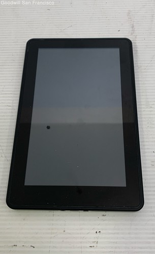 Lot Of 3 Amazon Kindle Fire 1st Gen 8GB 7 Inch Touch Screen Wi-Fi ...