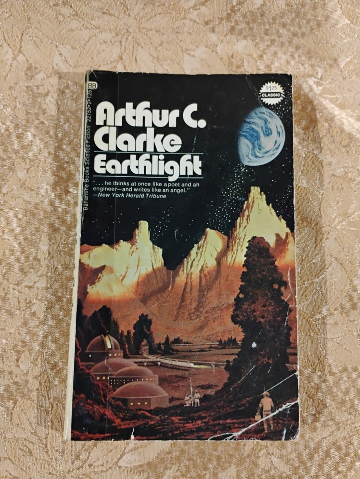 Earthlight by Arthur C. Clarke ~ 1973 Ballantine Books Sci/Fi Paperback ...