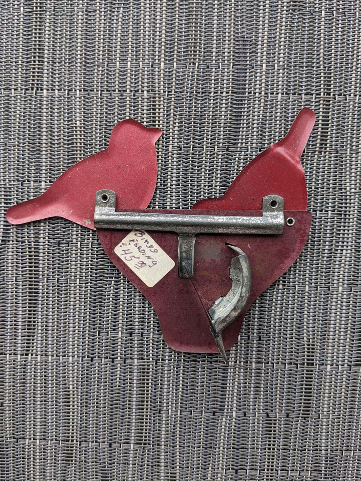 Vintage Tin Clicker Toy Litho Mechanical Animated Birds in Nest Works ...