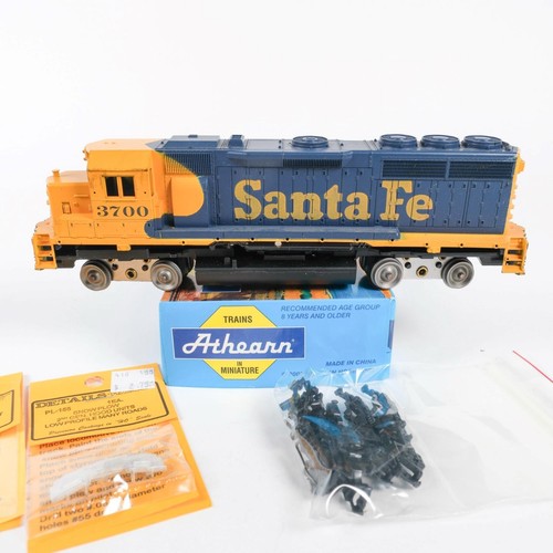 HO Scale Santa Fe ATSF #3700 GP40 Diesel Locomotive Project Parts Kit | eBay