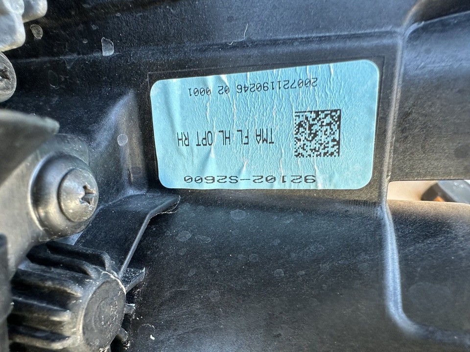 2021-2023 Hyundai Santa Fe LED Headlight Assembly, RH Pass OEM 92102 ...