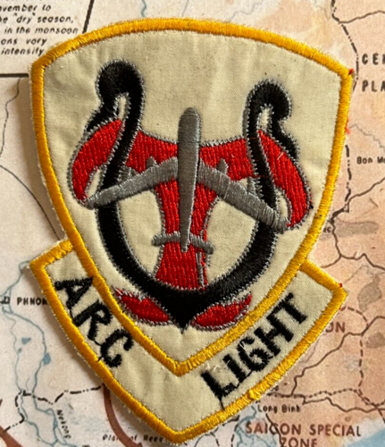 PATCH , US Air Force 4258th SWO ARC LIGHT Operation SAC Task force ...