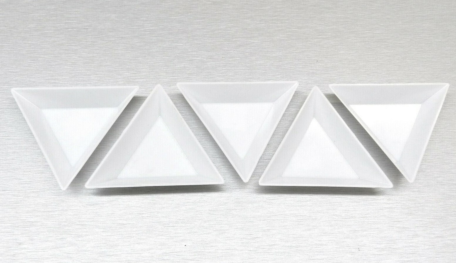 5 White Plastic Triangle Sorting Trays Gemstone Rhinestones Crafts Bead ...