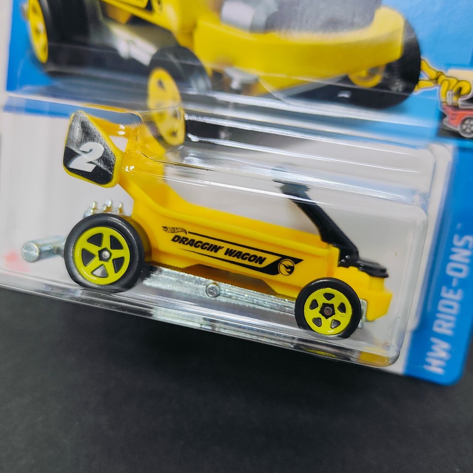 Hot Wheels 2024 Case G Mainline RTH Draggin Wagon Regular TH - Int ...