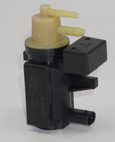 Genuine Mercedes-Benz Pressure Transducer 0101531328 OEM for sale ...