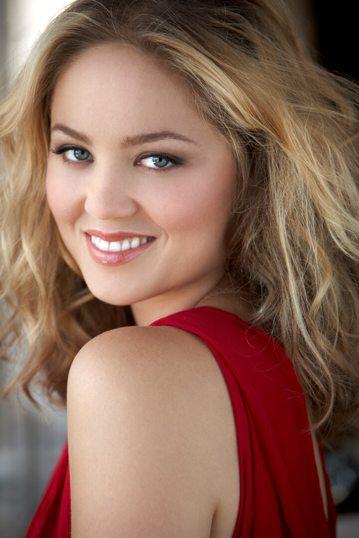 Actress Film Pictures Erika