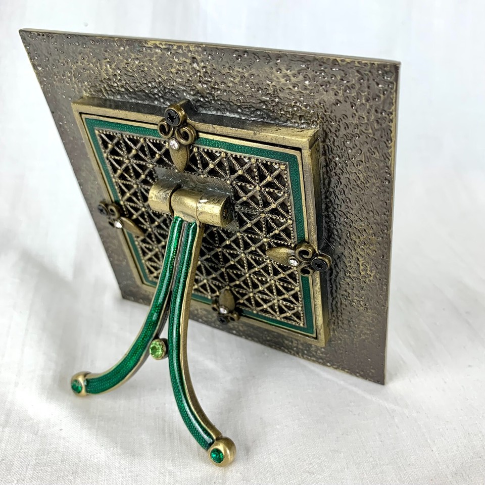 New Green Rhinestones Frame Margeaux 4X4 Square Little Pyramids 2.5X2.5 ...