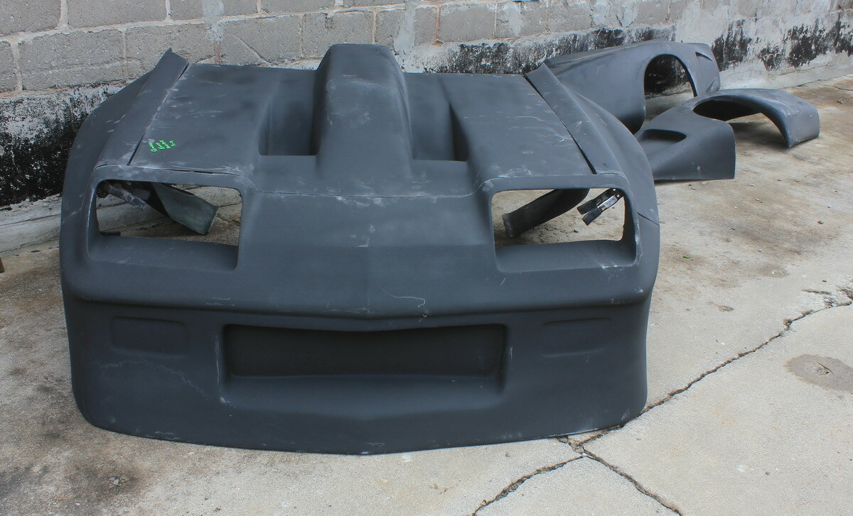 Monza Spyder Aftermarket Parts