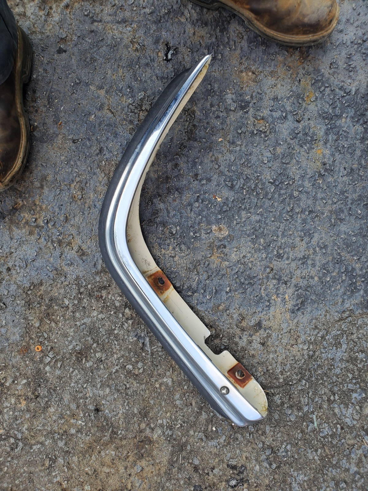 MERCEDES-BENZ R107 450SL 350SL FRONT BUMPER CHROME COVER PAIR L&R SET ...