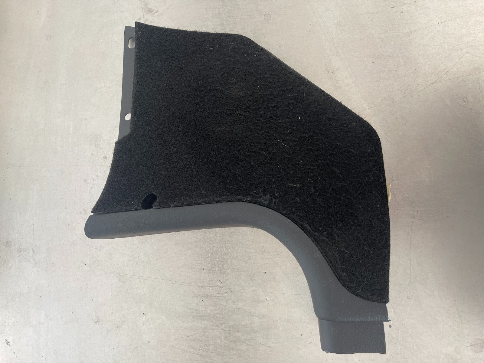 2004 Pontiac Gto Left Driver Side Lower Kick Panel Black Carpeted | eBay