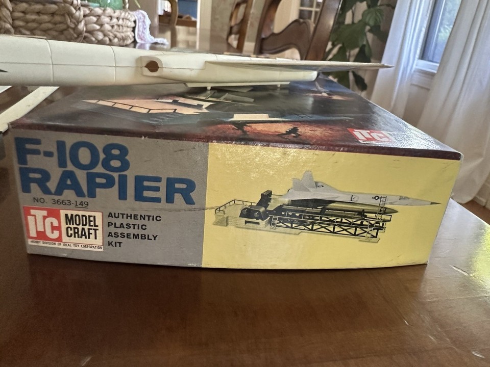 ITC Model NORTH AMERICAN F-108 RAPIER 1960 Ideal Toy Plastic Model Kit ...