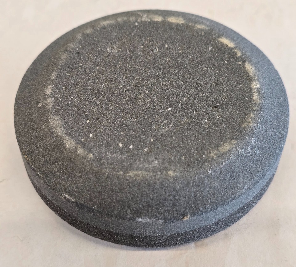 Lansky Puck Dual Grit Sharpener Coarse 120 - Medium 280 Silicon Carbide ...