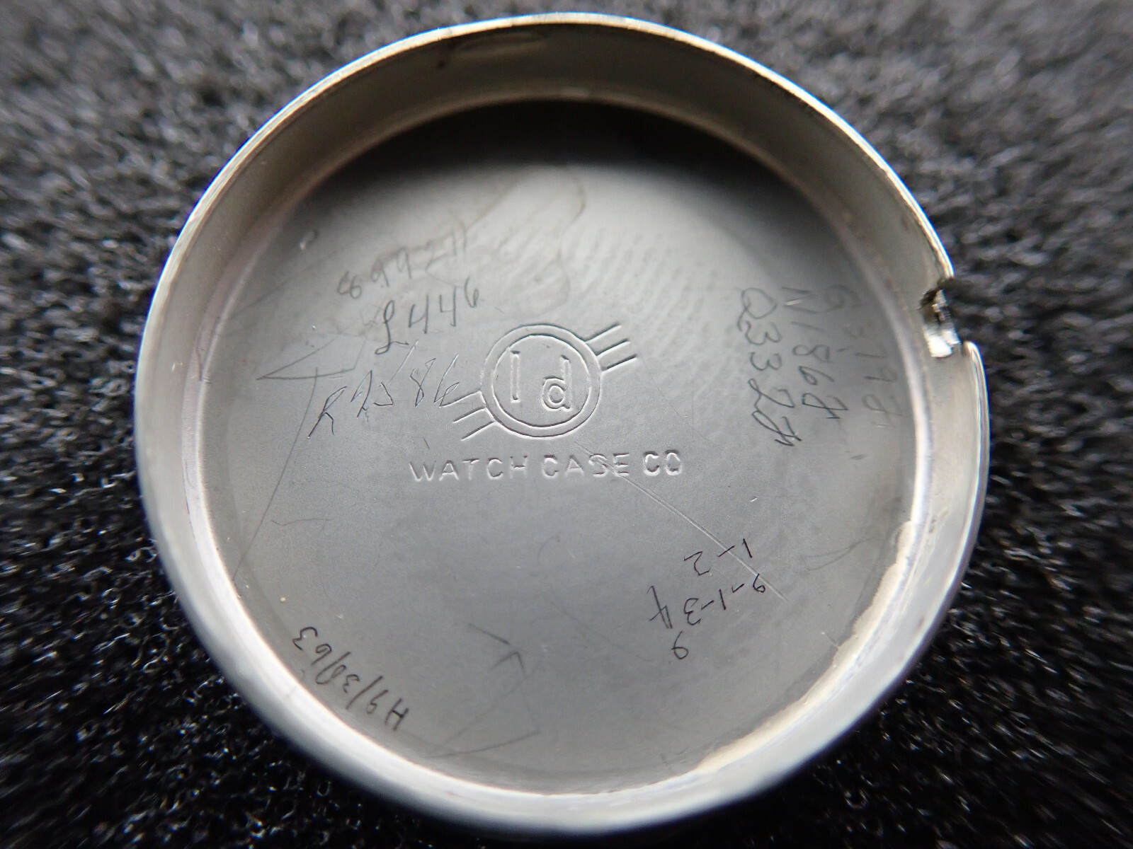 VINTAGE 23MM X 28.5MM LADIES CORT WATCH CO. SWISS WRIST WATCH - RUNNING ...