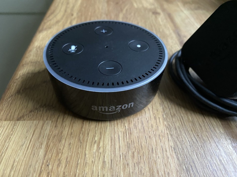 Amazon Alexa Echo Dot 1st Generation Model RS03QR Black + Power Cable ...