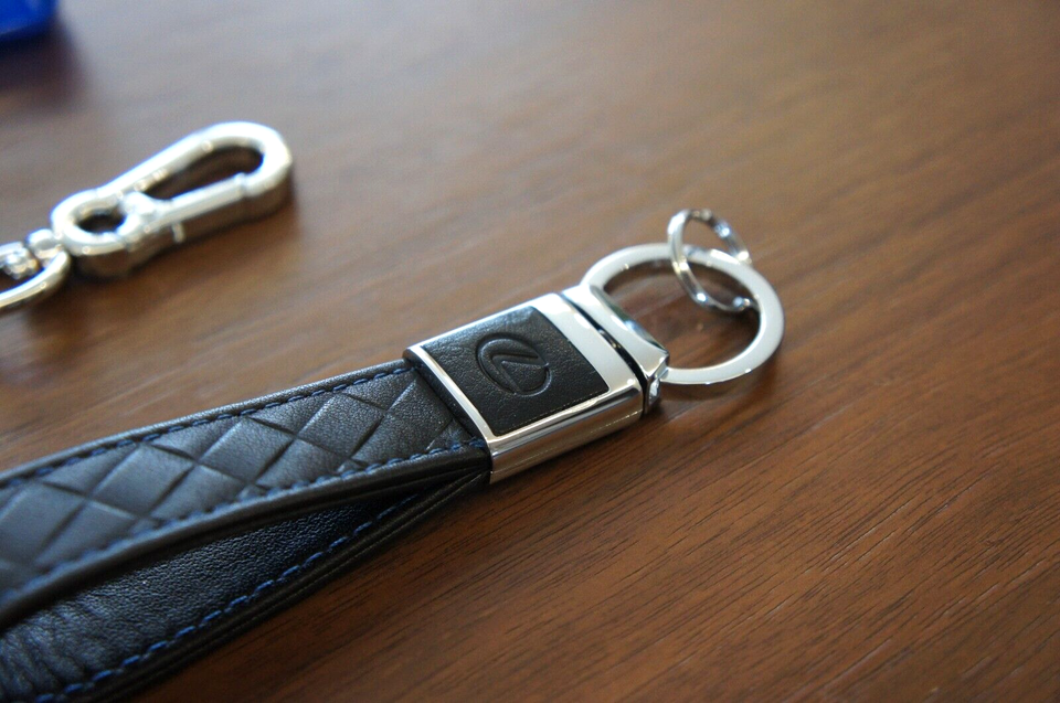 NIB Genuine Lexus Key Fob Remote Case Cover Keychain Key Ring Set 14CNC ...