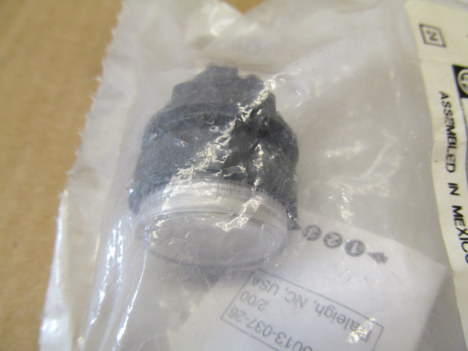 TELEMECANIQUE ZB5-AW17 ZB5AW17 ILLUMINATED EXTENDED PUSHBUTTON for sale ...