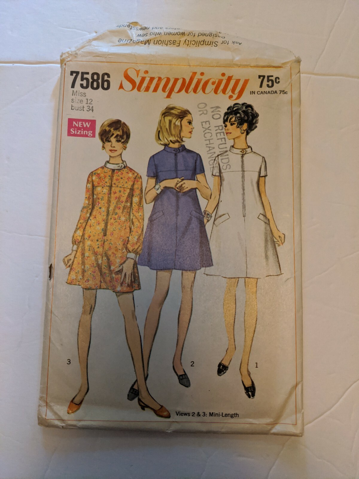 1968 Vintage SIMPLICITY 7586 Misses' Dress 2 Lengths 2 Collar Miss Sz ...