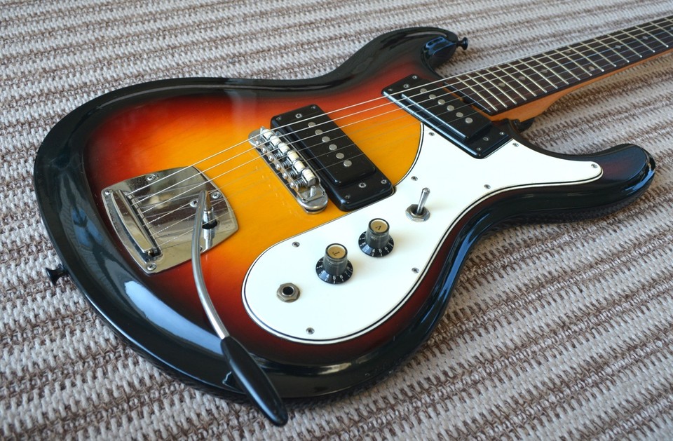 Vintage Univox Hi Flier Late Phase I to Early II Awesome Condition ...