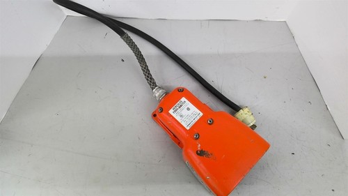 Hercules 531-SWH Foot Switch 20 Amp 125-250 VAc | eBay