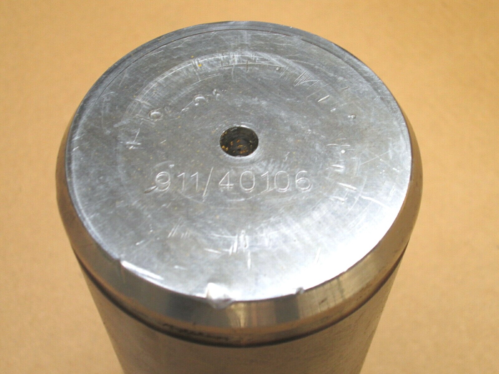 JCB BACKHOE - GENUINE JCB CENTER MOUNT KINGPOST BOTTOM PIN (PART NO ...