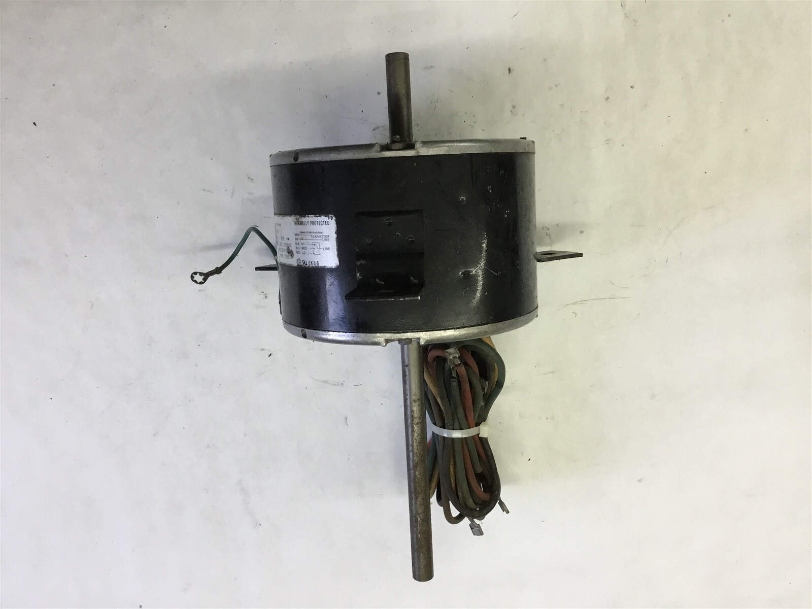 Fasco U24 220/240 V, 1/6 Hp, Single Phase Air Over Motor 1100-1000-820 ...