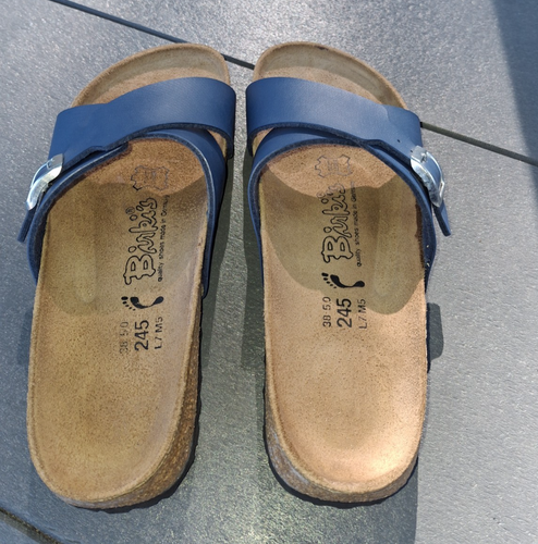 BIRKI'S BY BIRKENSTOCK WOMENS'S BLUE CROSS OVER FLIP FLOP SANDALS SZ 7 ...