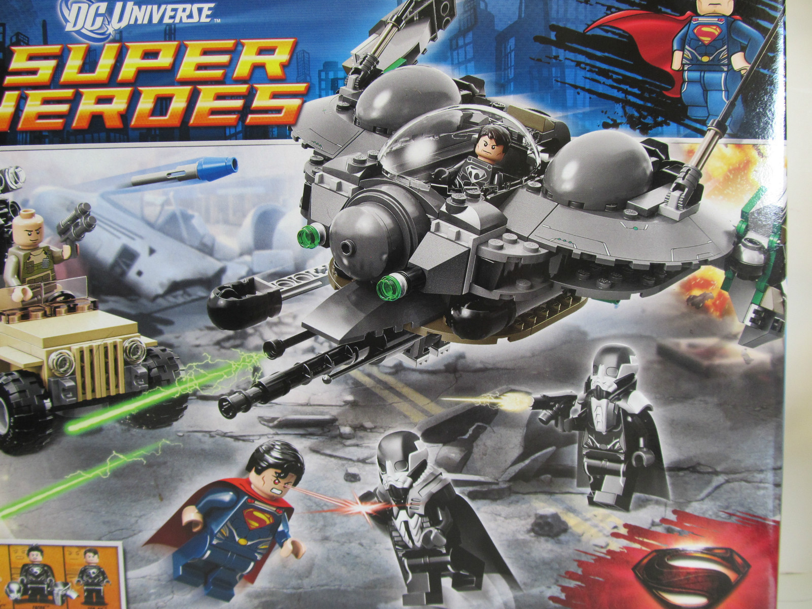 LEGO 76003 DC Universe Super Heroes Superman Battle of Smallville 418 ...
