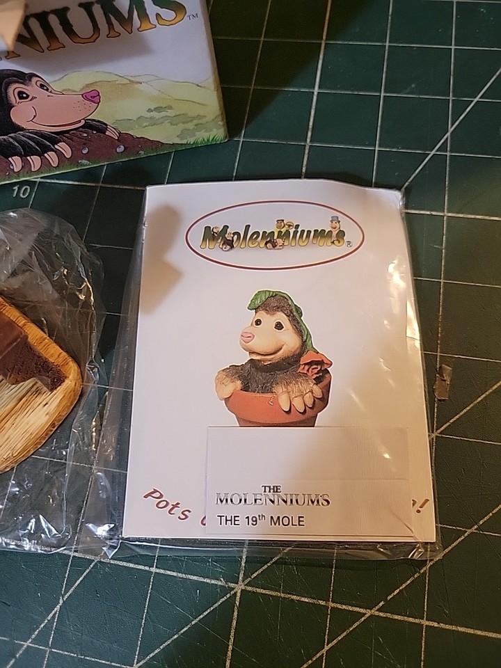 Molenniums Mole THE 19th MOLE DM36 Collectable Figurine Boxed | eBay UK