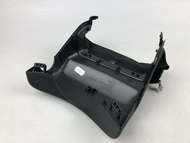 Volvo V40 Interior Front Steering Column Surround Upper Trim Cover Unit ...