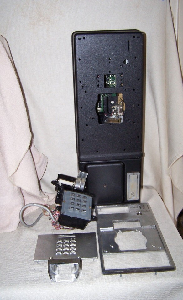 Vintage PayPhone Push Button Black GTE Automatic parts or repair | eBay