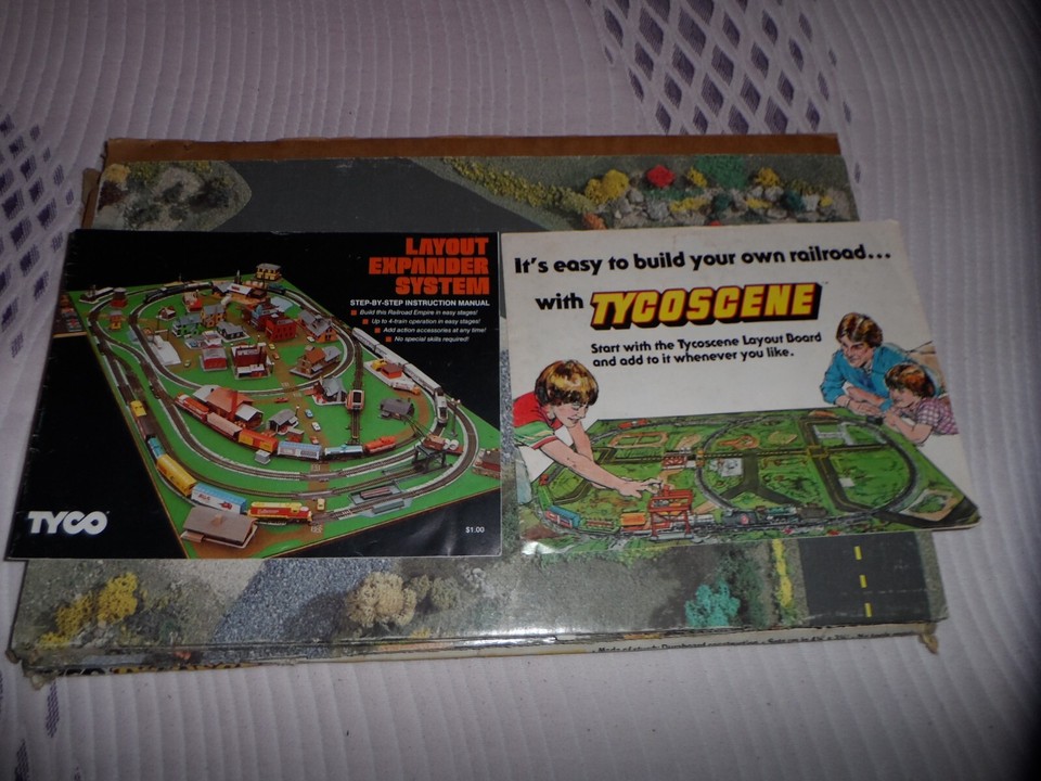 VTG. TYCO HO SCALE TYCO SCENE FOLDING TRAIN LAYOUTS LOT OF 2 1 W ...