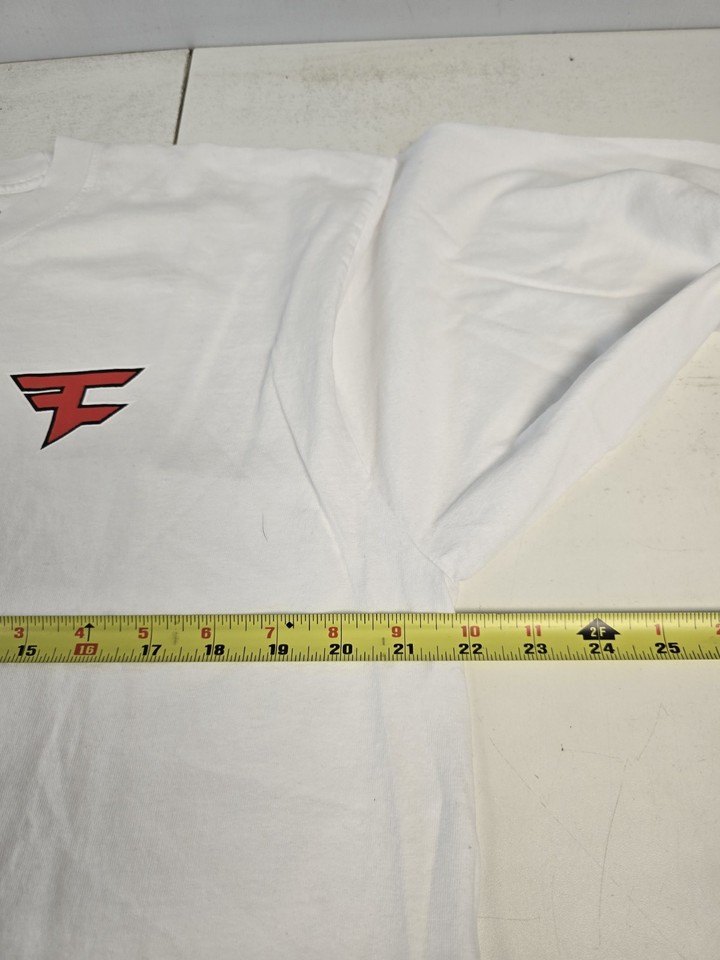 FaZe Clan Men's T-Shirt Logo Print Heavyweight Long Sleeve Tee Large ...