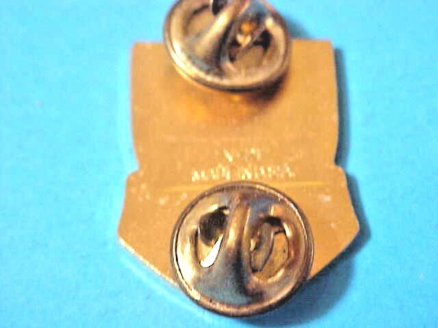 US ARMY 508th Military Police DUI DI Pin Clutchback Crest Medal Badge ...