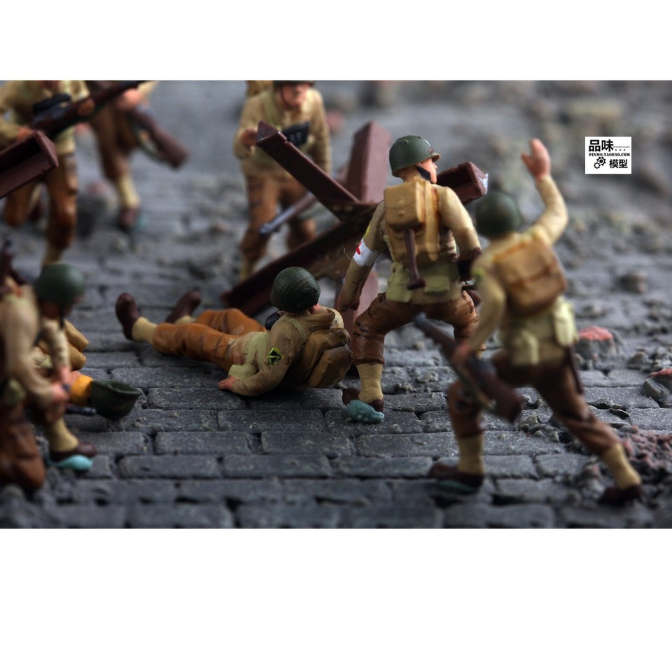 1/72 US World War II 10 Soldiers+2 Obstacle Models | eBay