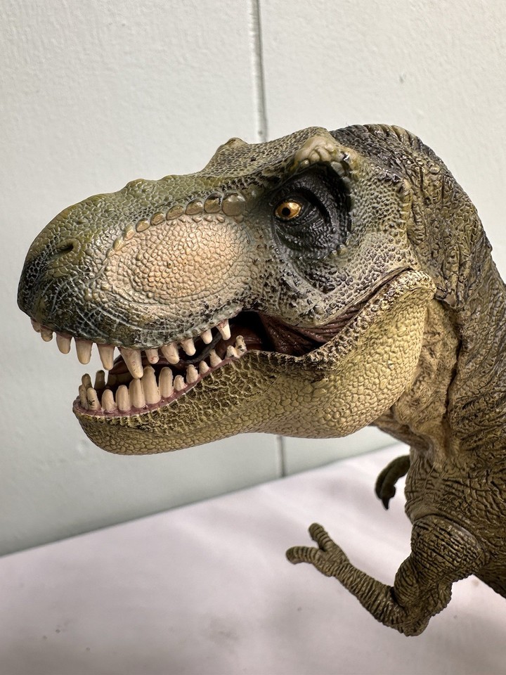 Vintage Papo Realistic Tyrannosaur Rex T-Rex Dinosaur Figure 7" Movable ...