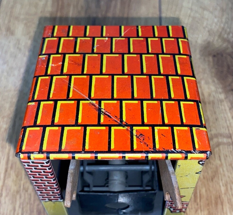 **UNTESTED** Vintage Marx 1614 Railroad River Div. Sec 8 Tin Litho Dump ...