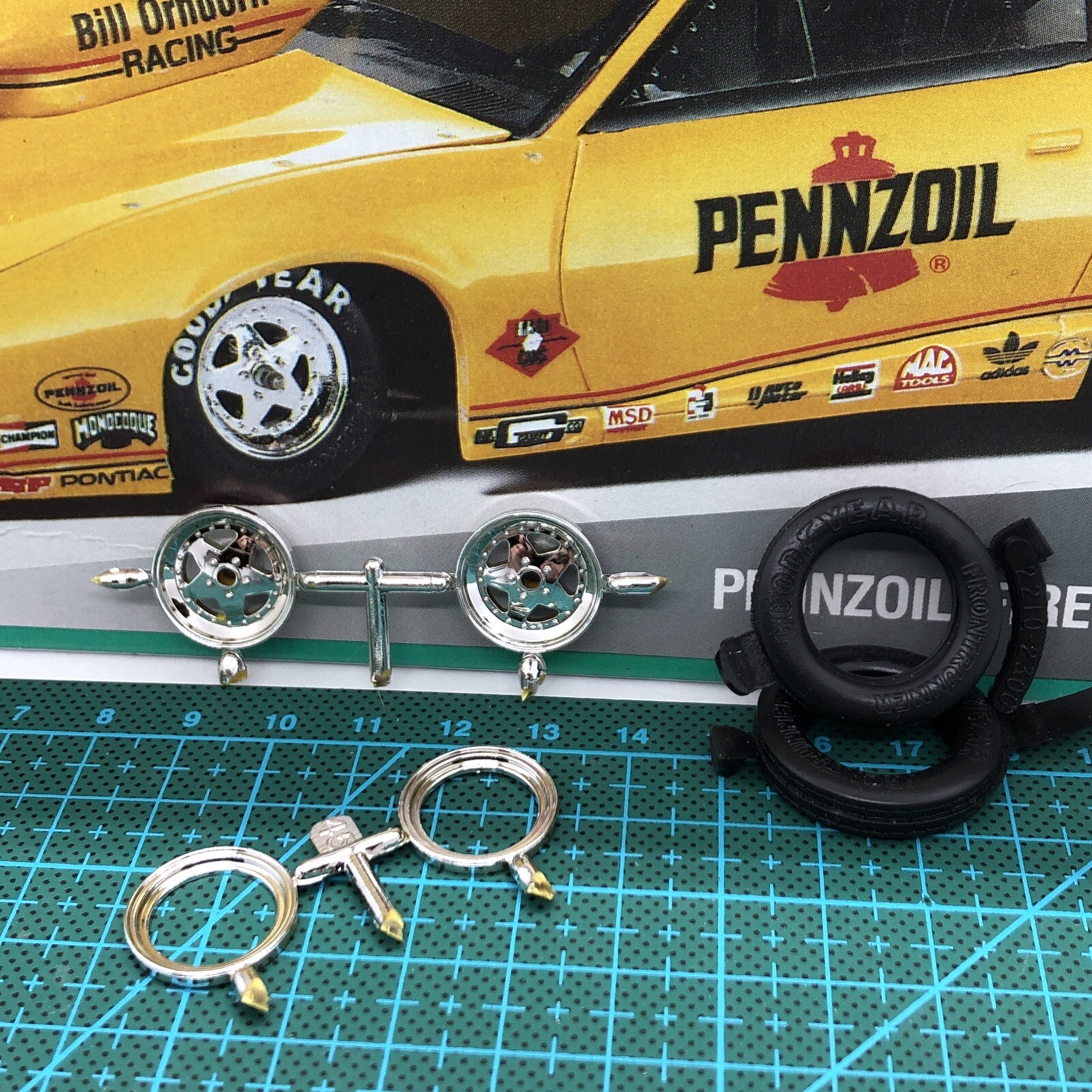 C NOTE MONOCOQUE Star Drag Race Front Wheels W Goodyear MGM1:24 LBR ...