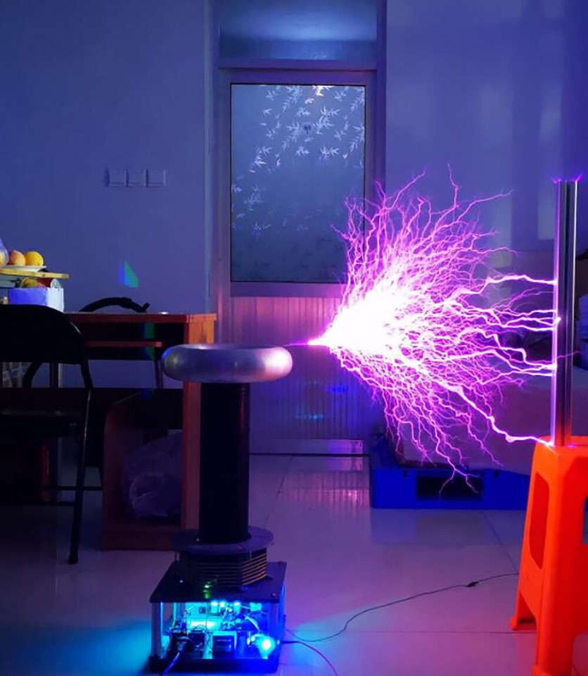 Classic Big Tesla coil Music Solid State Tesla Coil DRSSTC Artificial ...