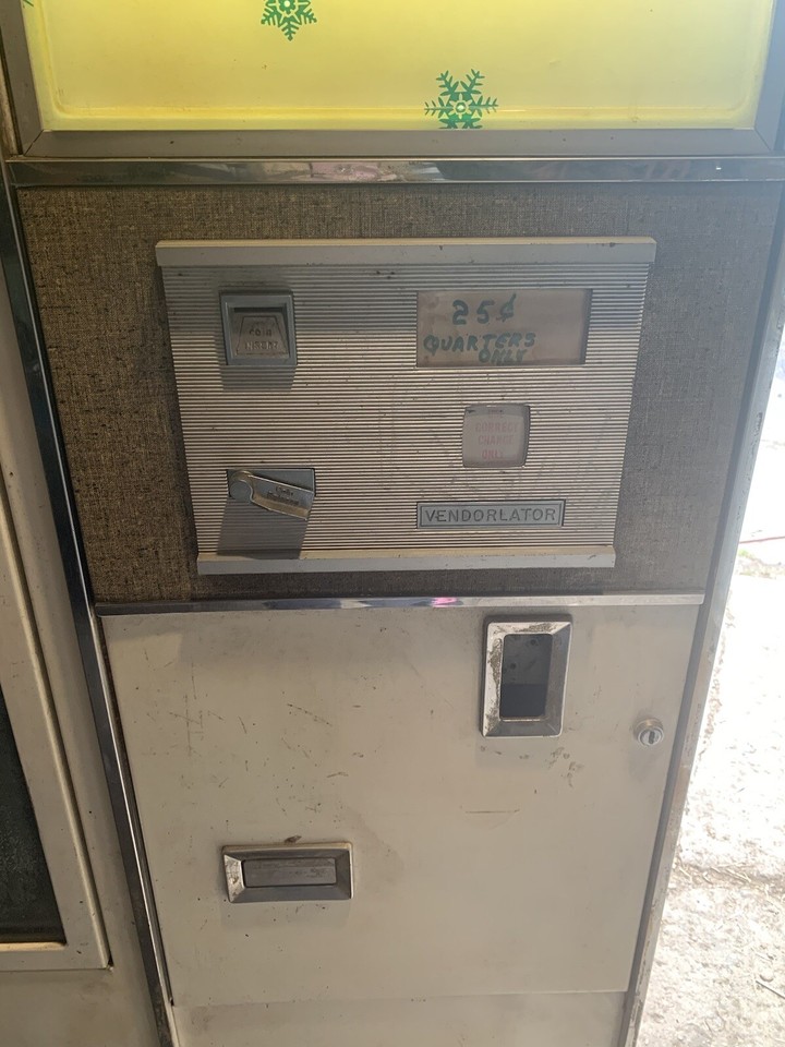 Vintage 7Up Vending Machine | eBay