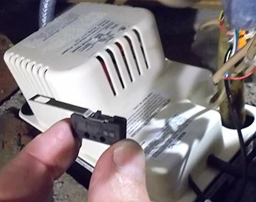 Condensate+Pump+Replacement+Switch+Zingear+G606+or+83133169 for sale ...