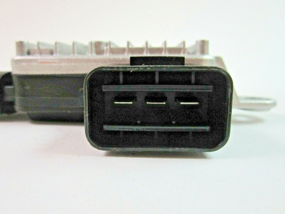 BRAND NEW OEM FAN CONTROLLER FOR 16-19 TUCSON 17-19 SPORTAGE 25385 ...