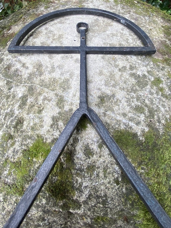 Vintage Good Unusual Old Cast Metal Skipping Stick Man Decoy Bust Wall ...