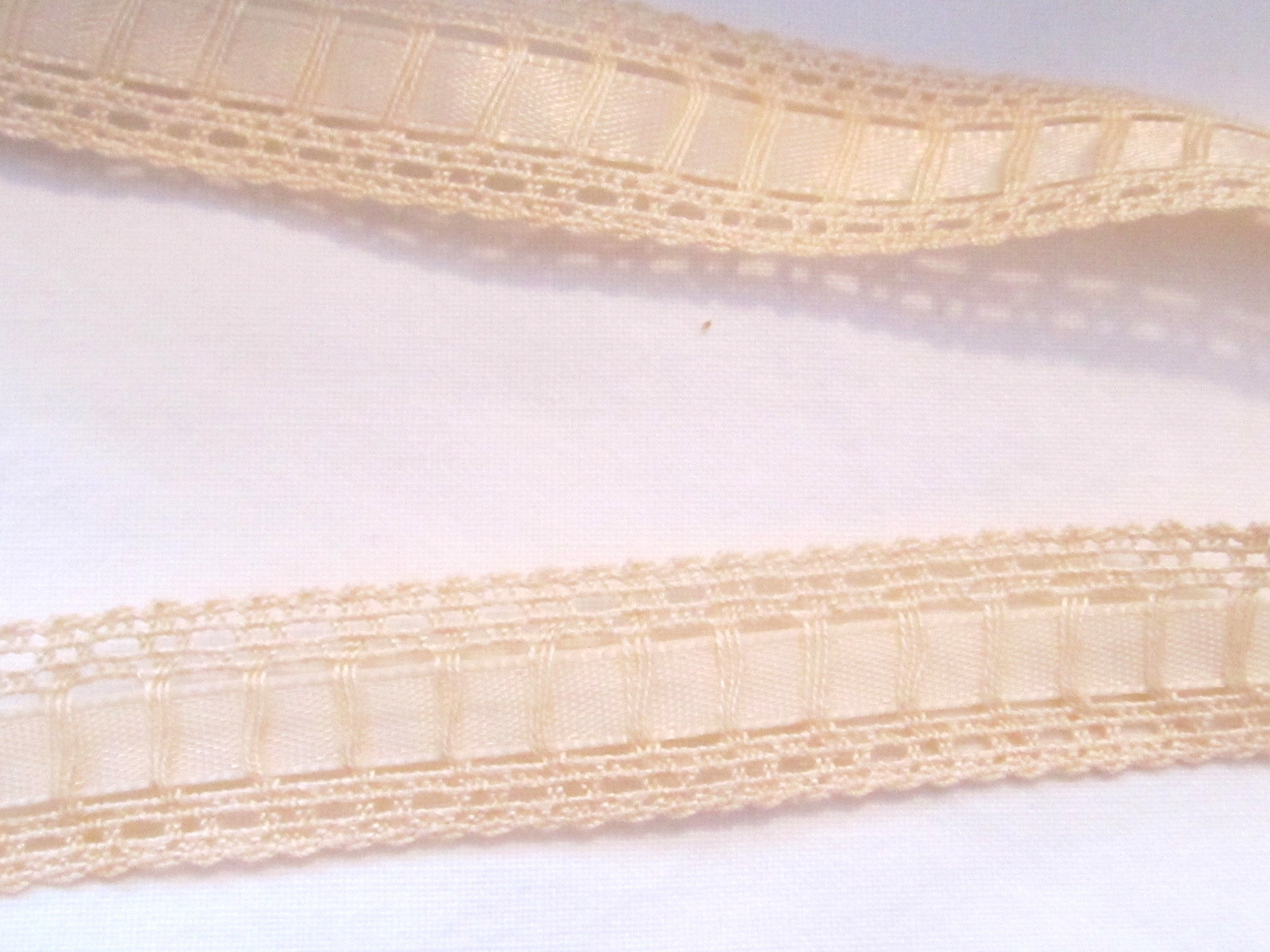 2 Yards - Beautiful 5/8" IVORY Ladder LACE with 1/4" SATIN RIBBON Trim ...