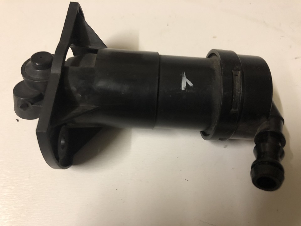 Waschdüse Scheinwerferreinigungsanlage Teleskopdüse Audi A6 4F ...