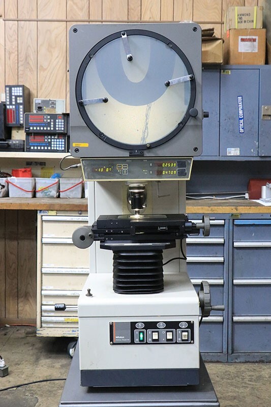 12" Mitutoyo PJ3000, 2000, VERT. PROJ. BENCH UNIT, 2X DRO, OPTICAL ...