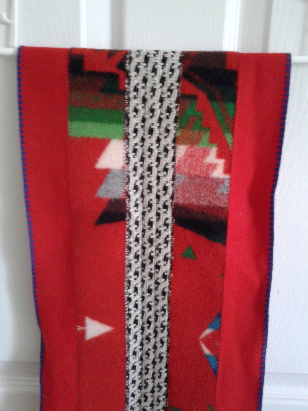 Vintage Coloratura Native American Southwestern Wool … - Gem